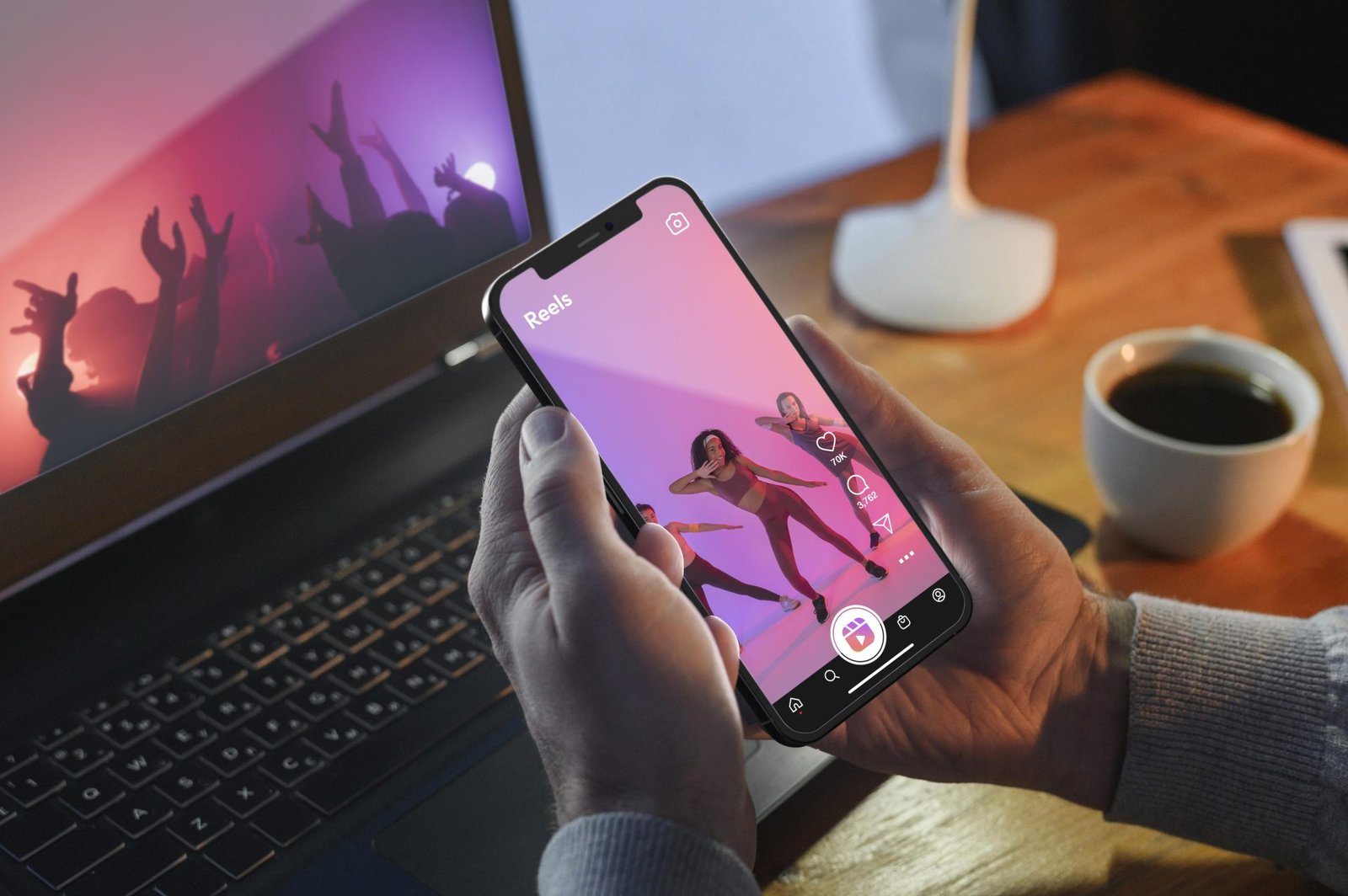 Negative Effects Of Instagram: All You Need To Know | Drishti Darshan